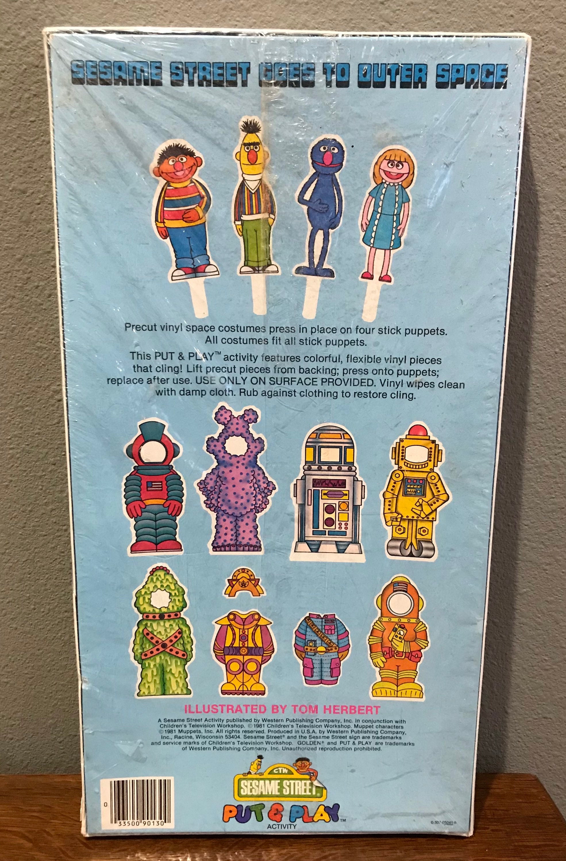 Sesame Street Put & Play Space Puppets Paper Dolls w Muppets 1981 ...