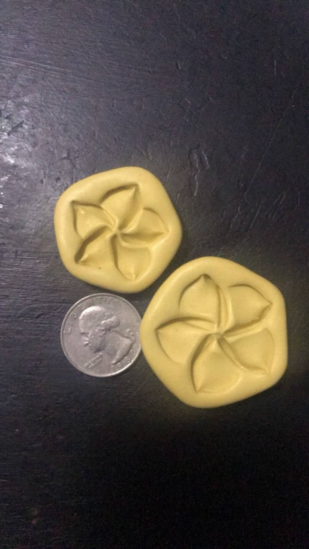 2 Pc. Plumeria Flower Mold - Etsy
