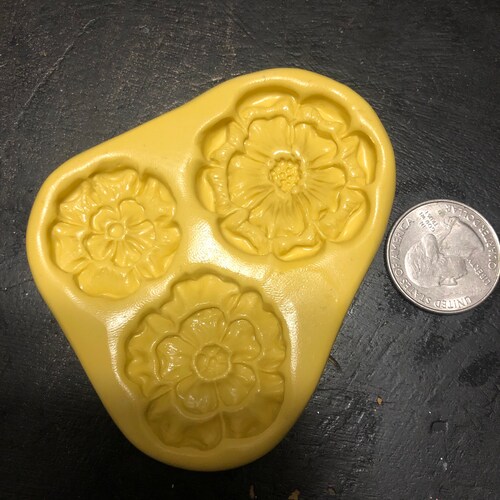 Mini Mix Flower Mold - Etsy