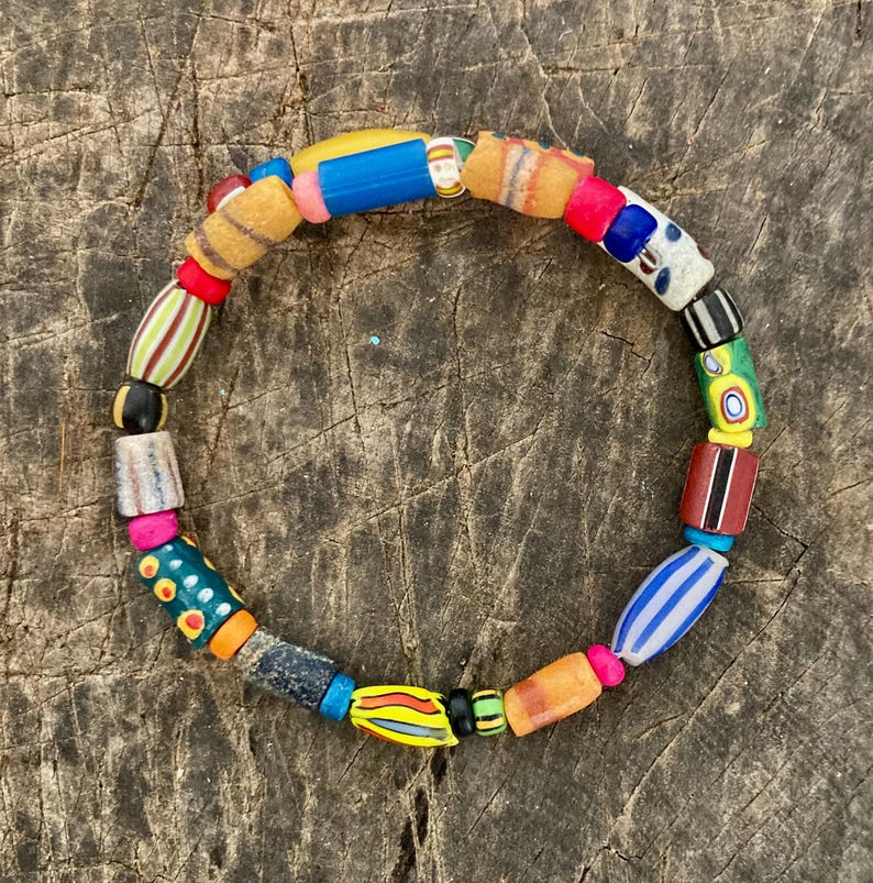 Small Mixed African Trade Bead Bracelet - Etsy