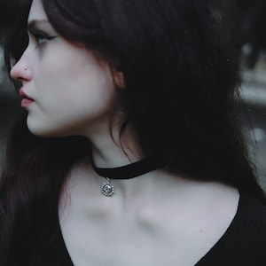 Mathilda Choker / Sun Pendant Choker / Thick Black Velvet Necklace ...