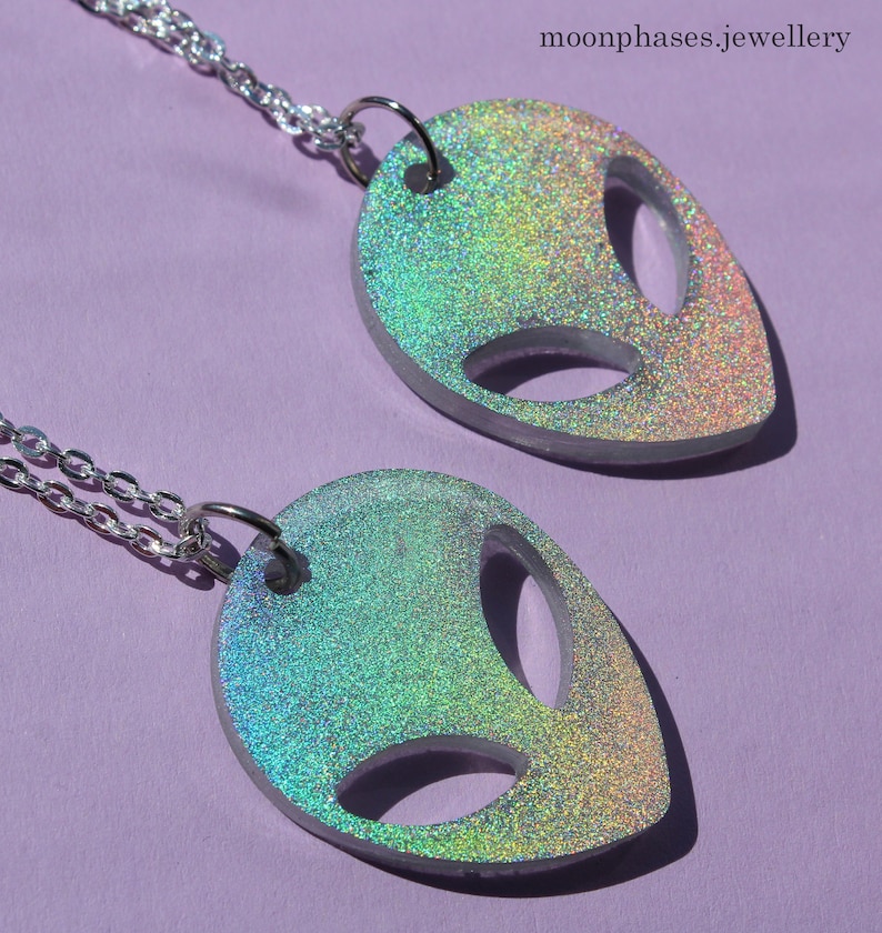 Holographic Alien Necklace / Rainbow Alien Pendant / Sci Fi / Ufo ...