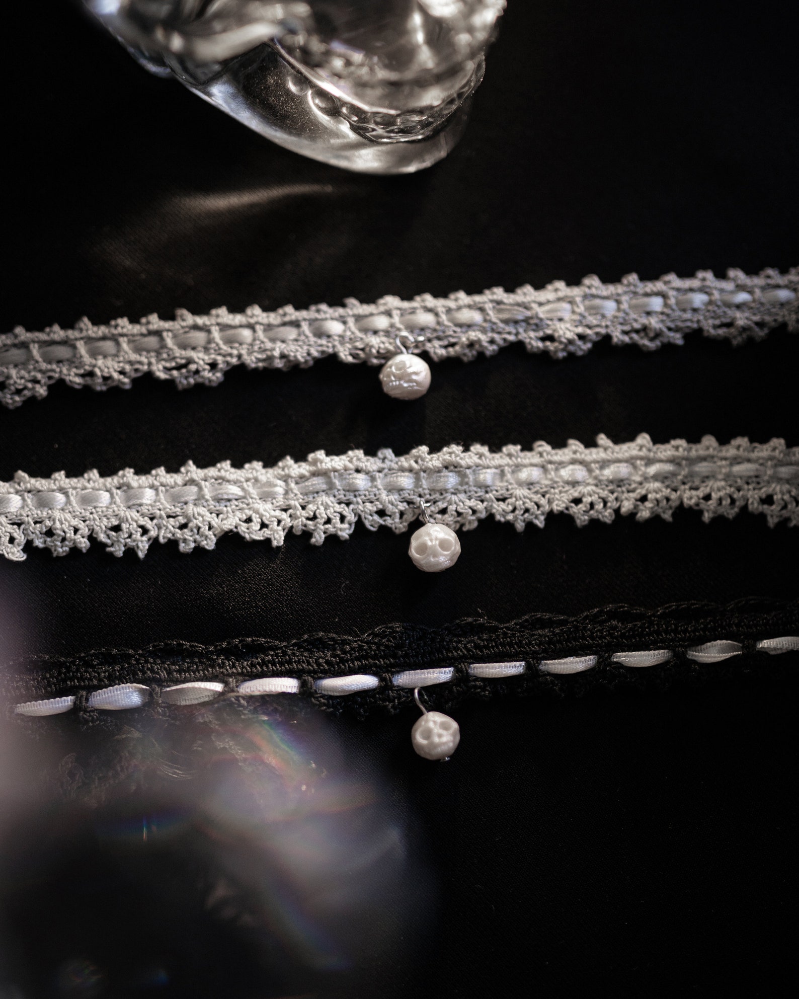Gothic Choker / Artificial Pearl Skull Choker / Vintage Style Lace ...