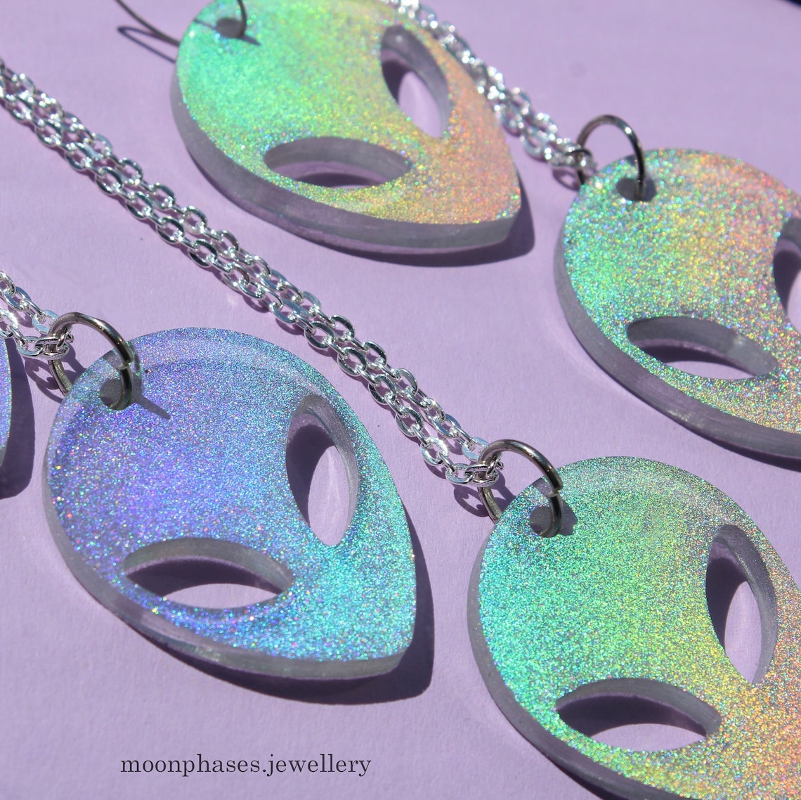 Holographic Alien Necklace / Rainbow Alien Pendant / Sci Fi / - Etsy