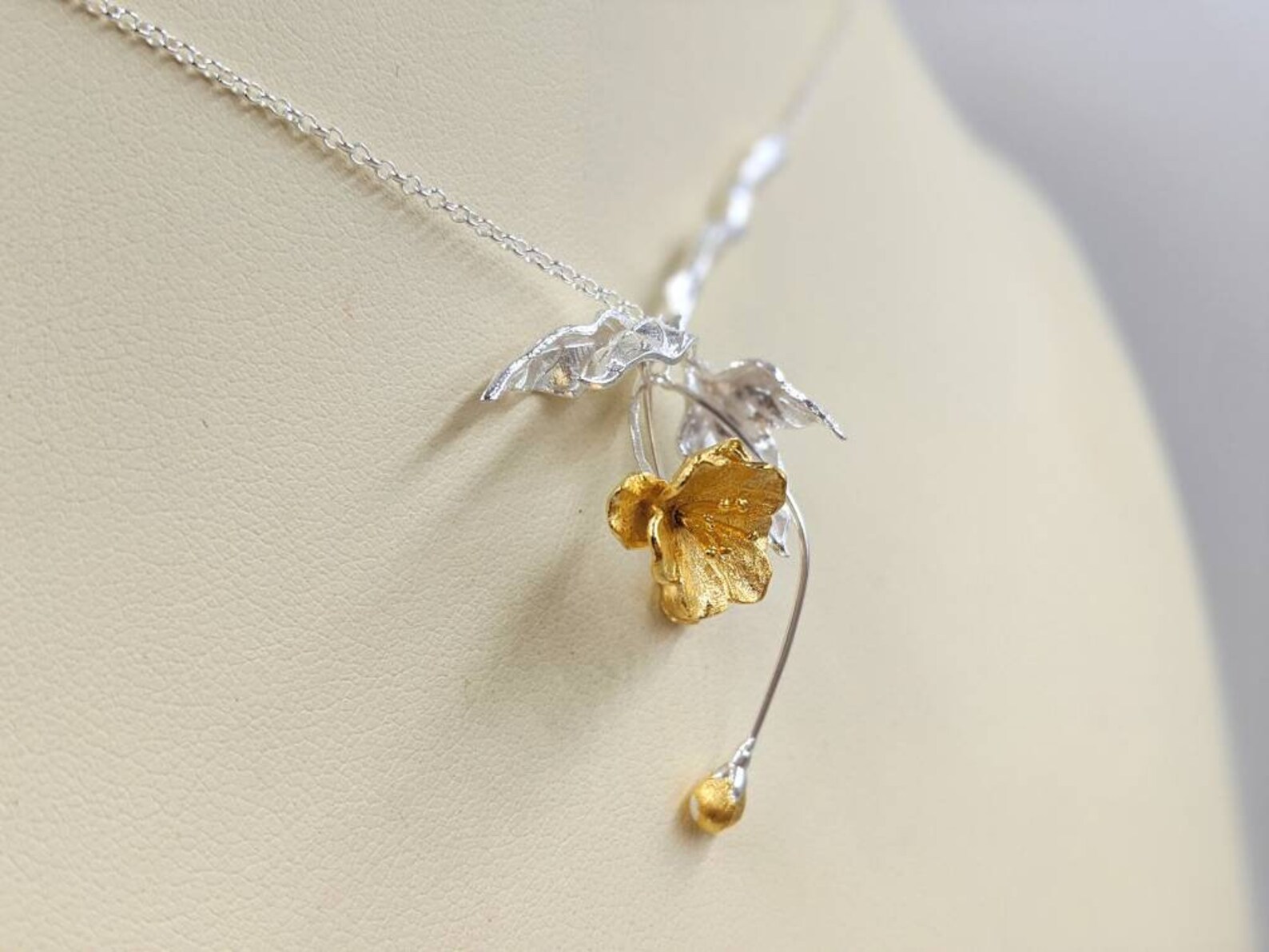 Two Tone Begonia Flower Necklace; 925 Hanging Flower Necklace on Silver ...