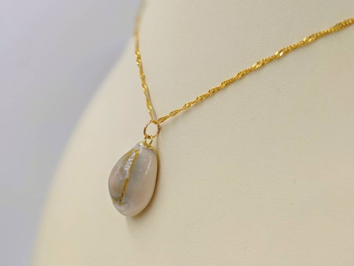 24K Gold Cowrie Shell; Puka Shell Necklace; Gold Puka Shell Pendant ...
