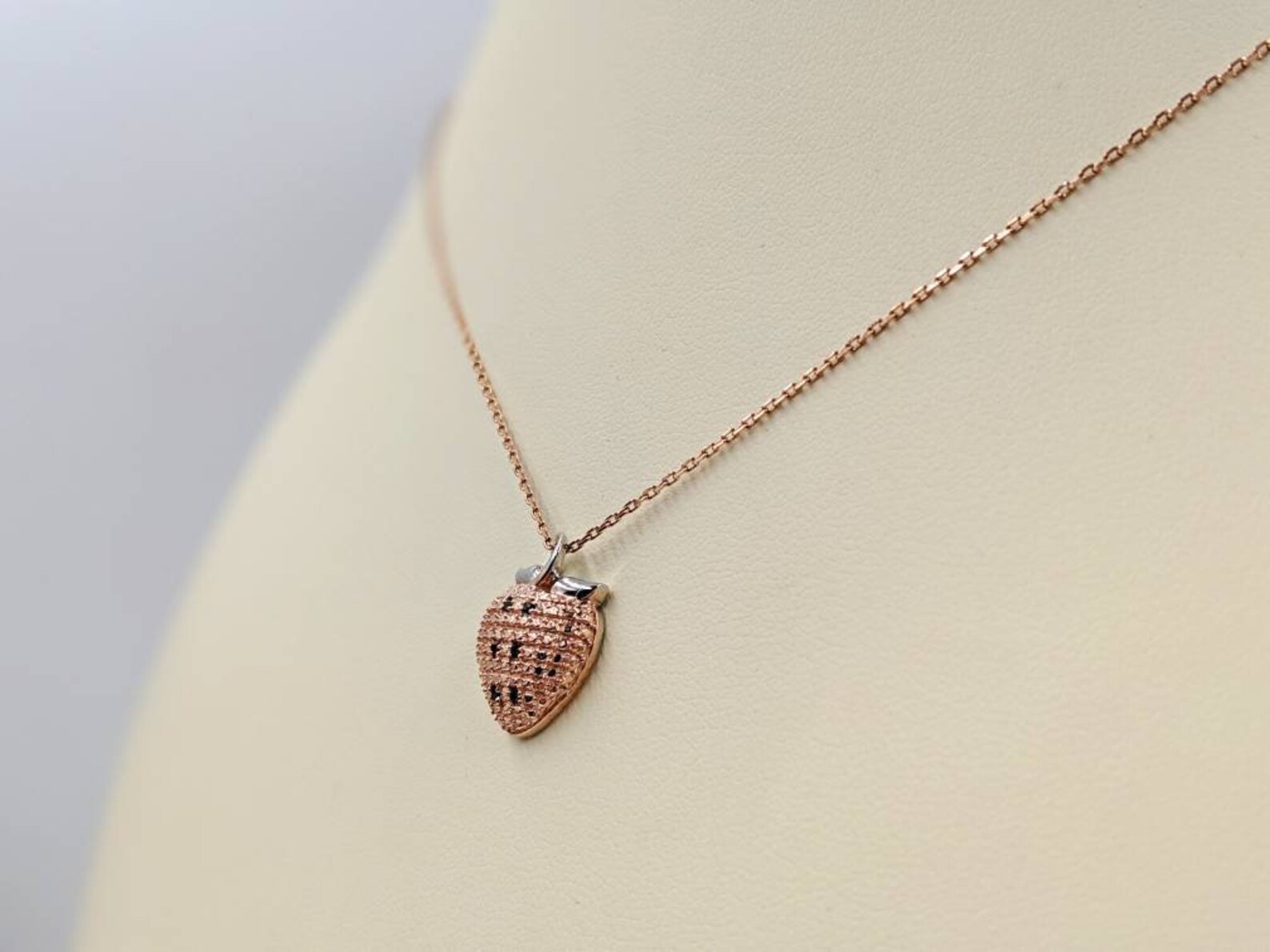 Diamond & Rose Gold Strawberry Necklace 925 and Diamond Berry - Etsy