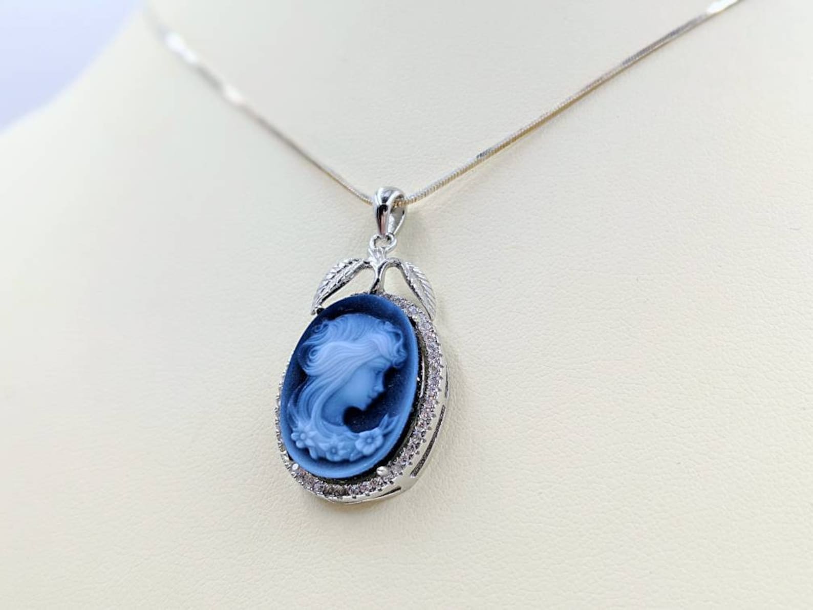 Real Victorian Cameo Cameo Necklace Genuine Cameo Necklace - Etsy