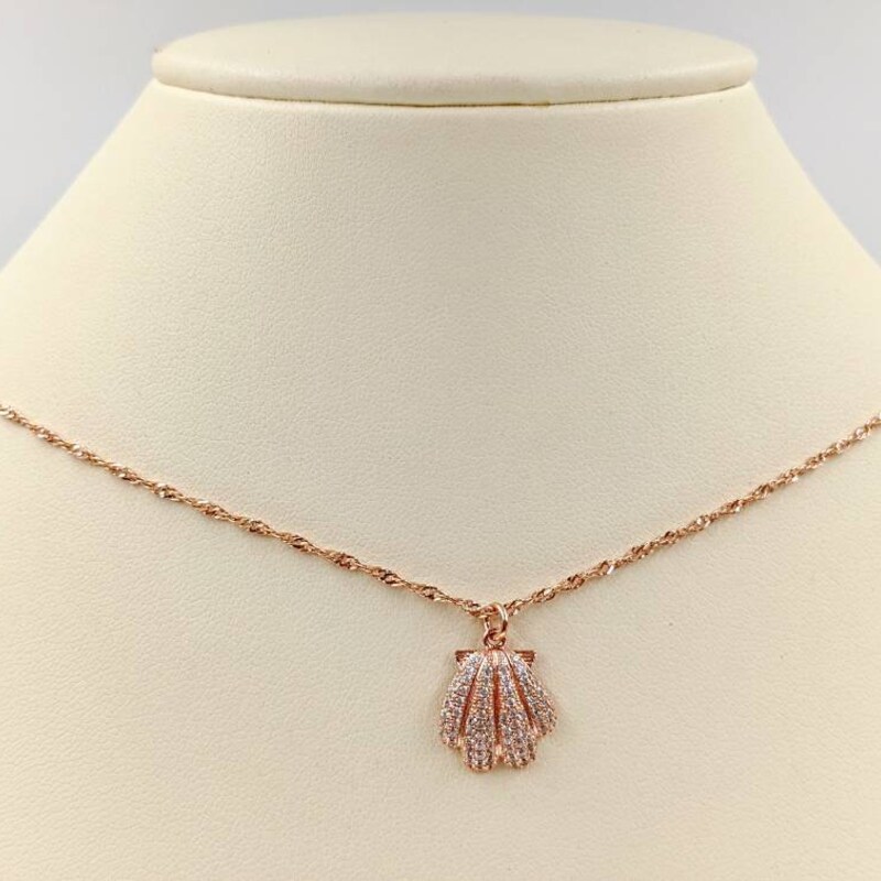 Scallop Shell Necklace - Etsy
