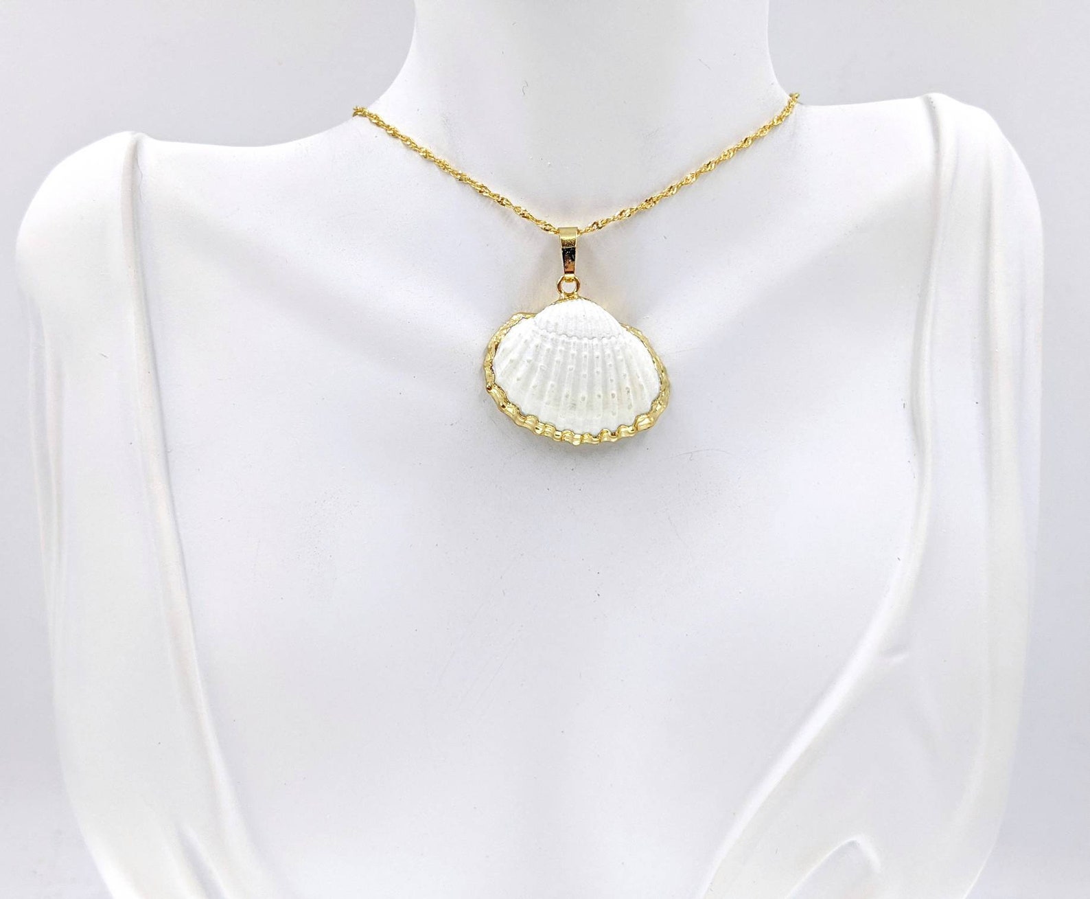 Real Yellow Gold Seashell 14K Gold Dipped Scallop Shell | Etsy