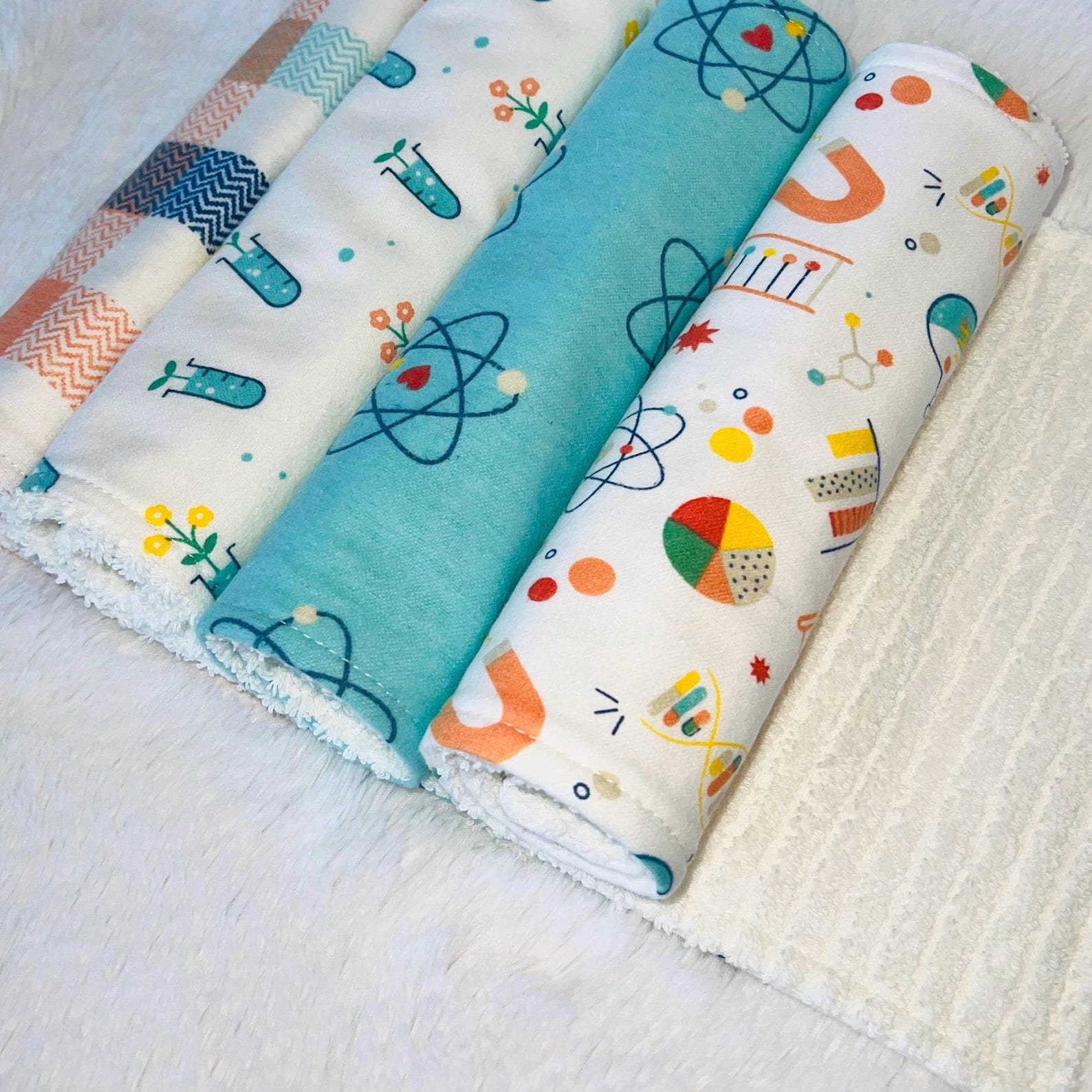 Science Burp Cloth, Cute Handmade Cotton Baby Shower Gift, Flower Burp Rag Gift for Scientist ...