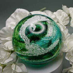 Cremation Ashes Round Paperweight With Your Loved One’s Ashes Preserved ...