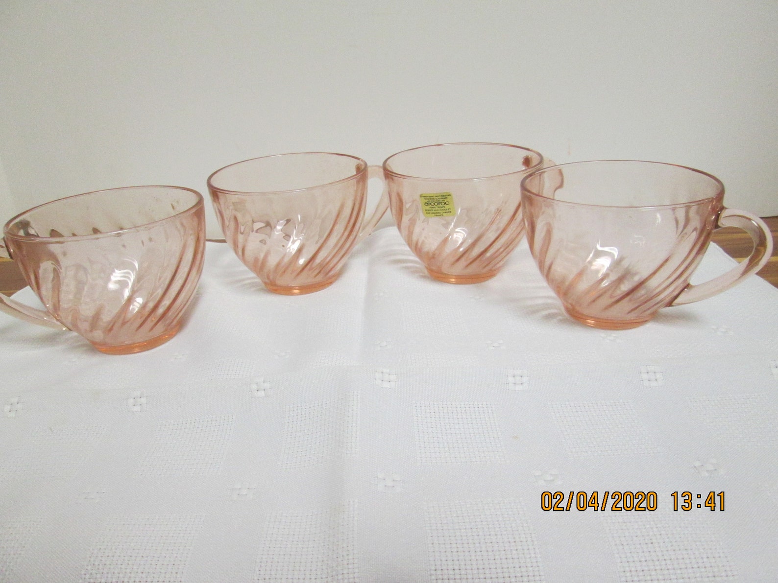 Vintage Set of 4 Arcoroc France Pink Glass Tea Cups, Swirl Pattern ...