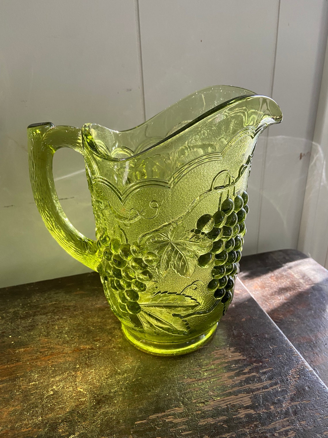 Vintage Indiana Carnival Glass Lime Green Pitcher Grape Pattern - Etsy
