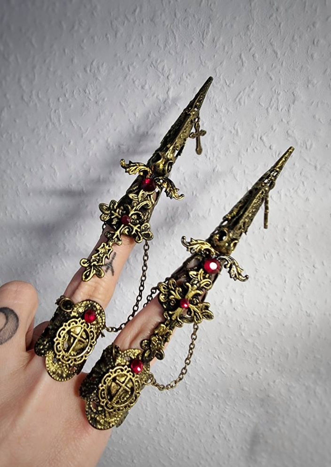 Made to Order / Holy Crow Finger Claws & Ring, Cosplay Costume, Fantasy ...