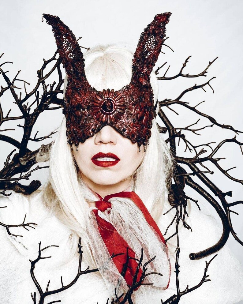Blind mask Bunny Queen bunny mask larp - Etsy.de