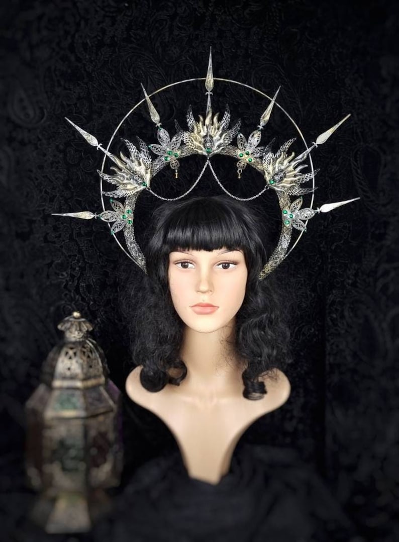 Big Halo Raven Sun Crown Ra Cleopatra - Etsy