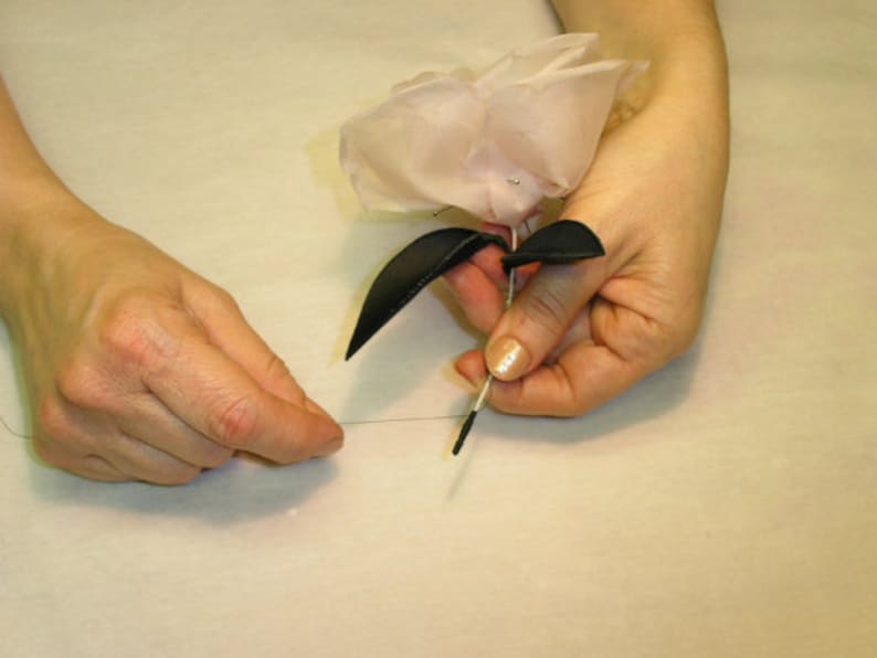 How to Make Fabric and Silk Roses the Couture Way - Etsy