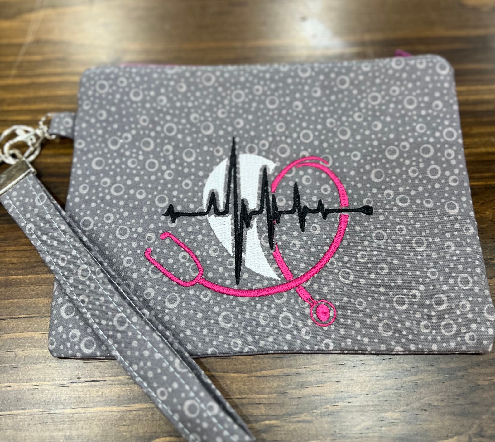 Zipper Pouch Heart, EKG, and Stethoscope Nurse, Healthcare, EMS, Medic ...