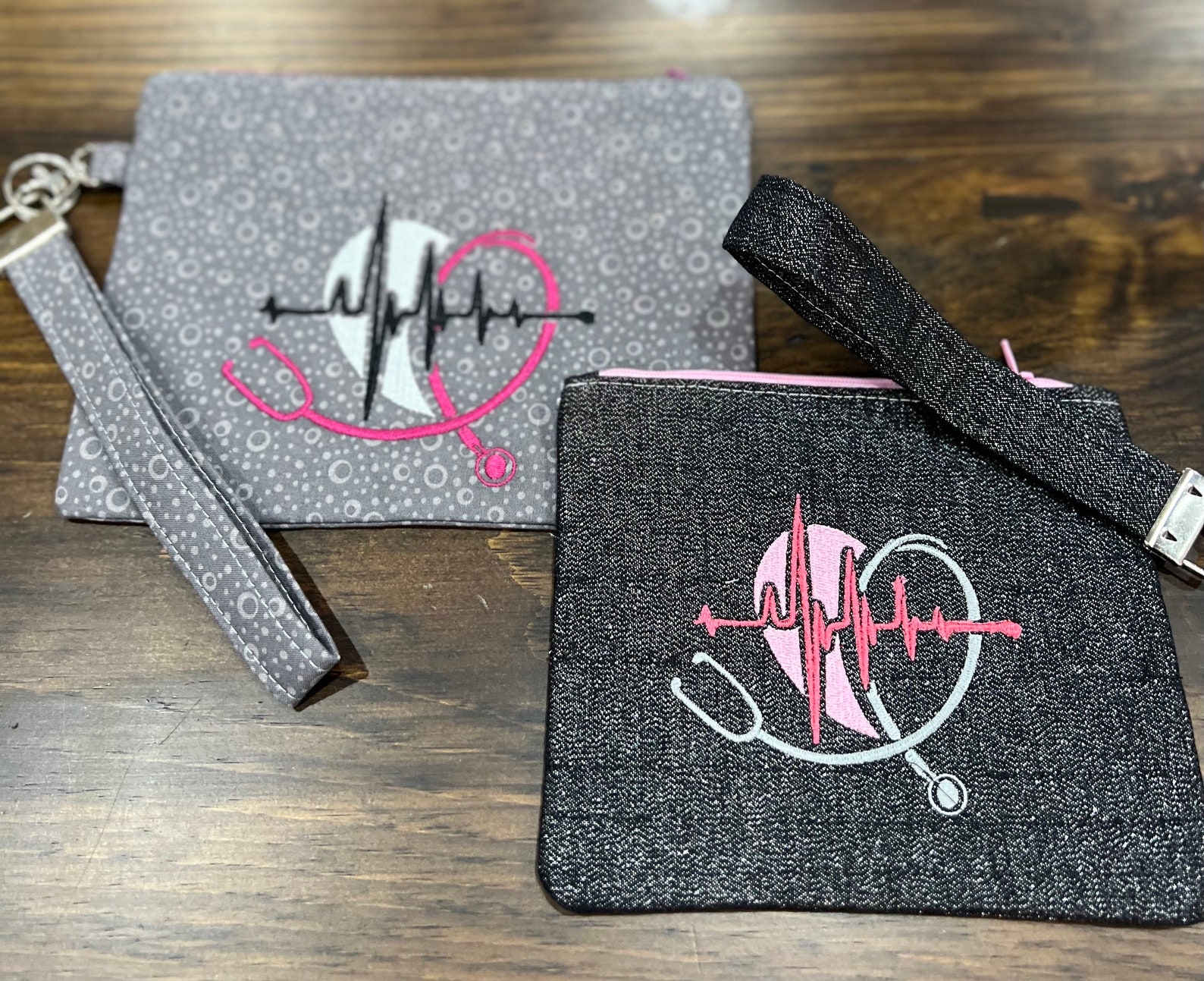 Zipper Pouch Heart, EKG, and Stethoscope Nurse, Healthcare, EMS, Medic ...