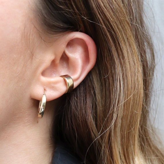 Ear Cuffs Vs Cartilage Piercings: Everything You Need To Know Maison Miru | atelier-yuwa.ciao.jp