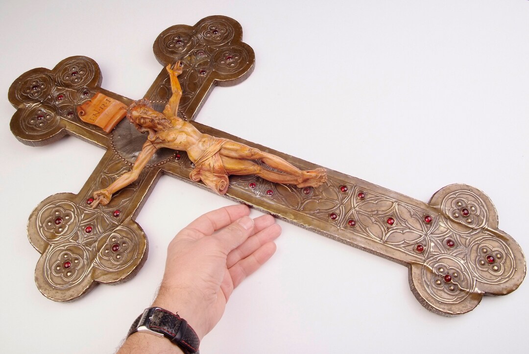Medieval Style Antique Crucifix - Etsy