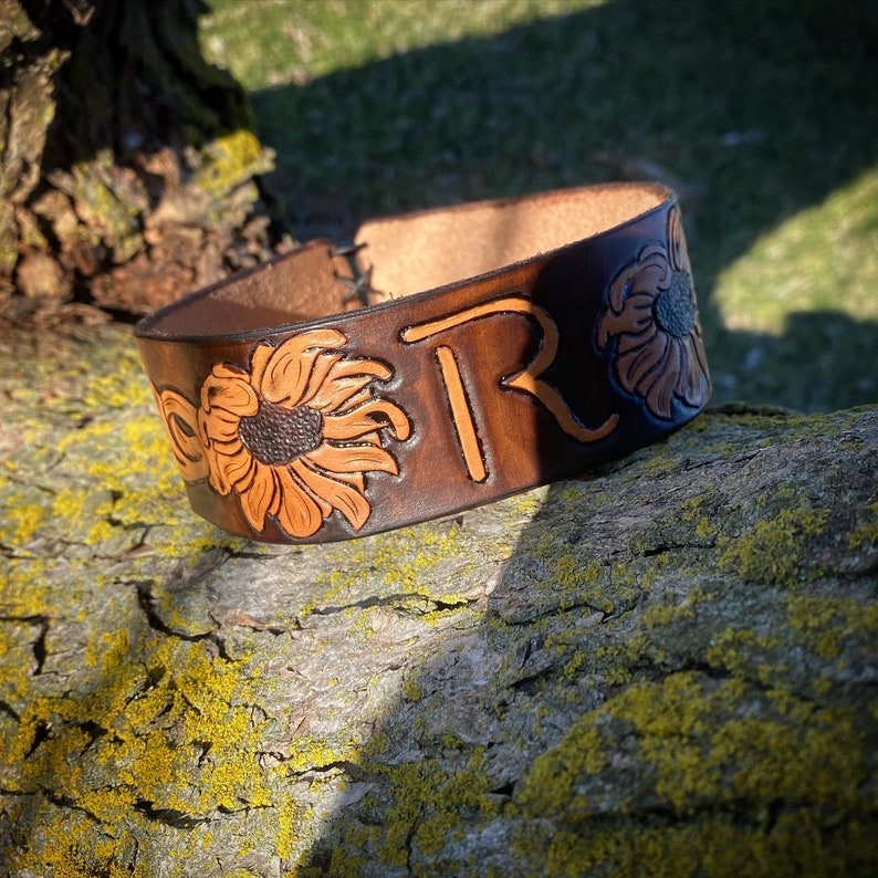 Leather Tooled Wedding Garter - Etsy