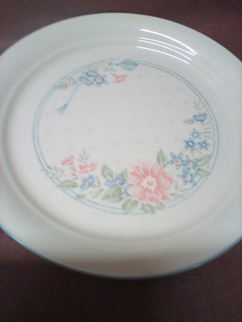 Corelle Symphony Dinnerware. 20 Total Pieces. | Etsy