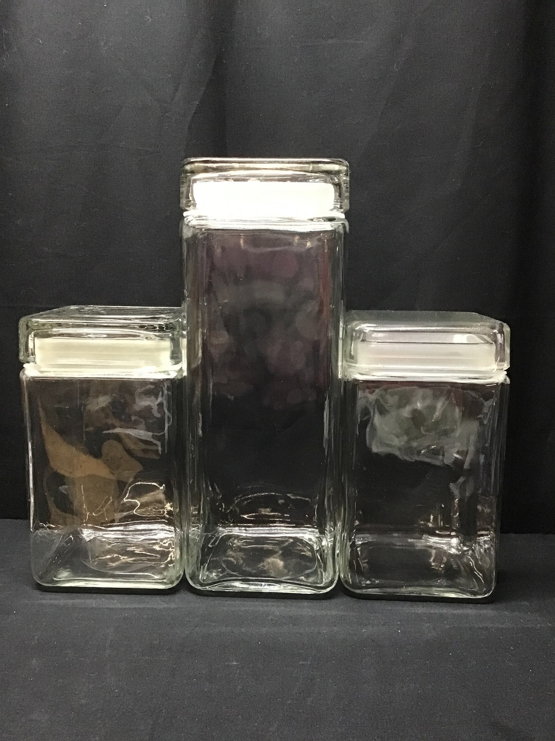 Vintage Square Glass Canisters, Set of 3. Glass Lids, Plastic Seals - Etsy