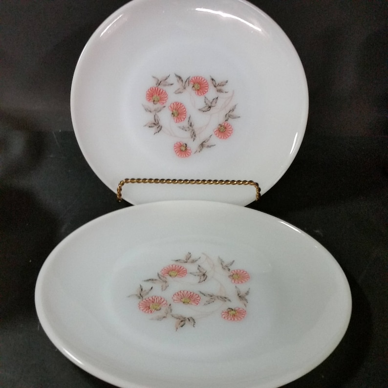 Vintage Fire King Oven Ware Dinner Plates. Pink Floral Design | Etsy
