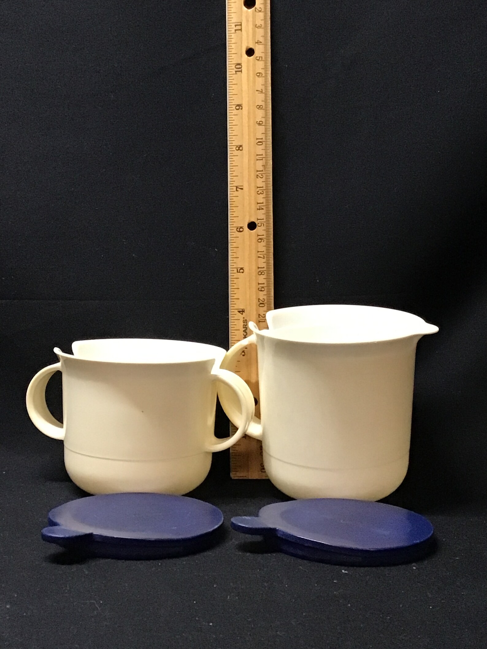 Vintage Tupperware. Sugar and Creamer Set. White With Blue - Etsy