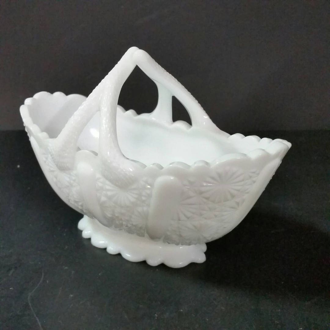 Vintage Milk Glass Oval Bowl. Button and Daisy Pattern With Twig ...