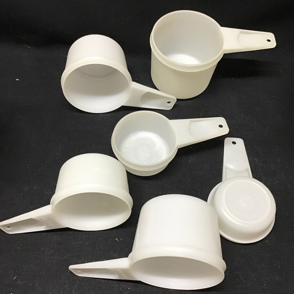 Tupperware Measuring Cups Set of 6 - Etsy