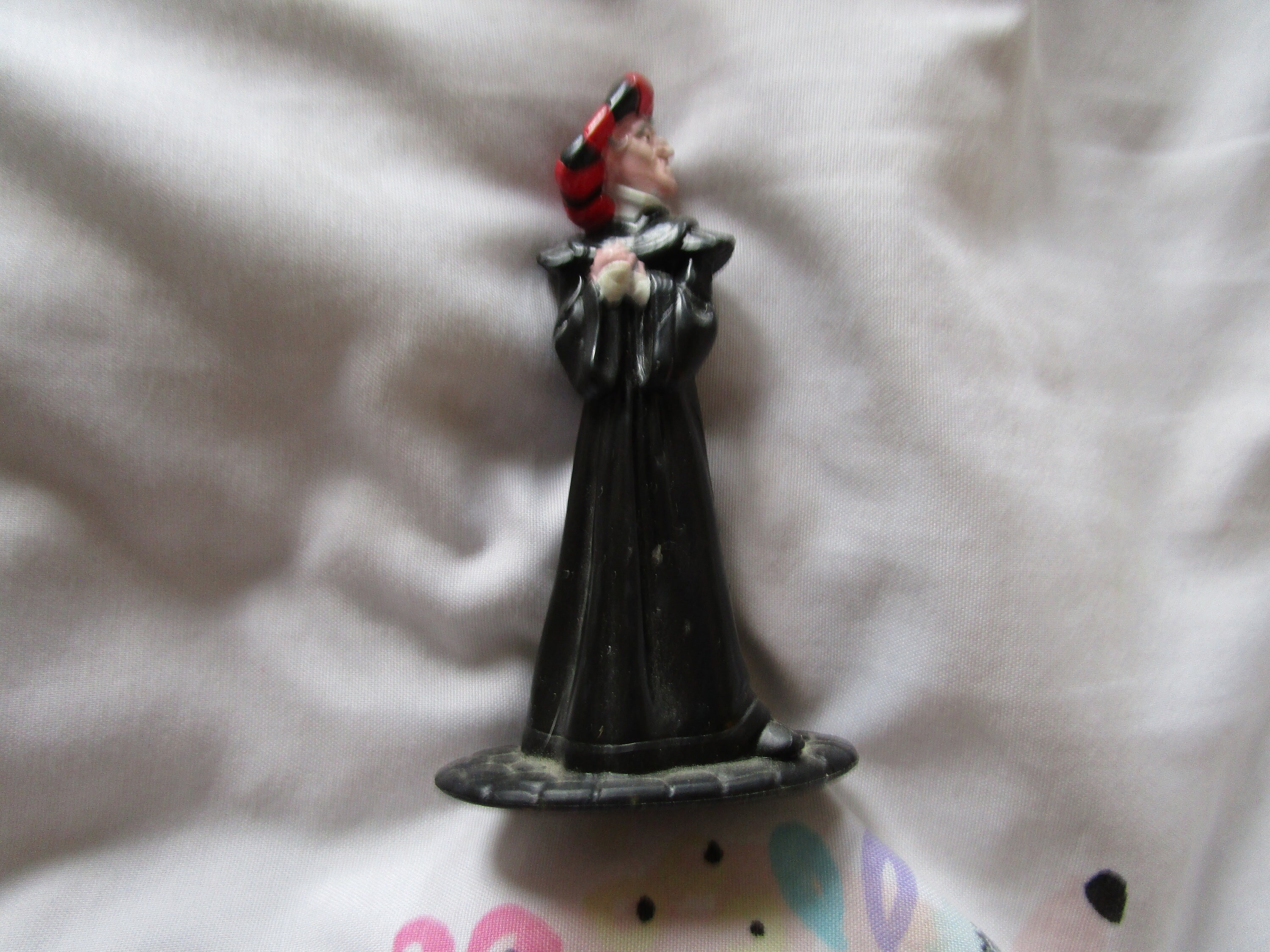 Vintage Disney Hunchback of Notre Dame Claude Frollo Plastic Figure Toy ...