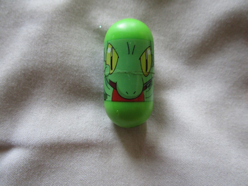 Vintage Nintendo Pokémon Mighty Beanz Baltoy Azurill Treecko and ...