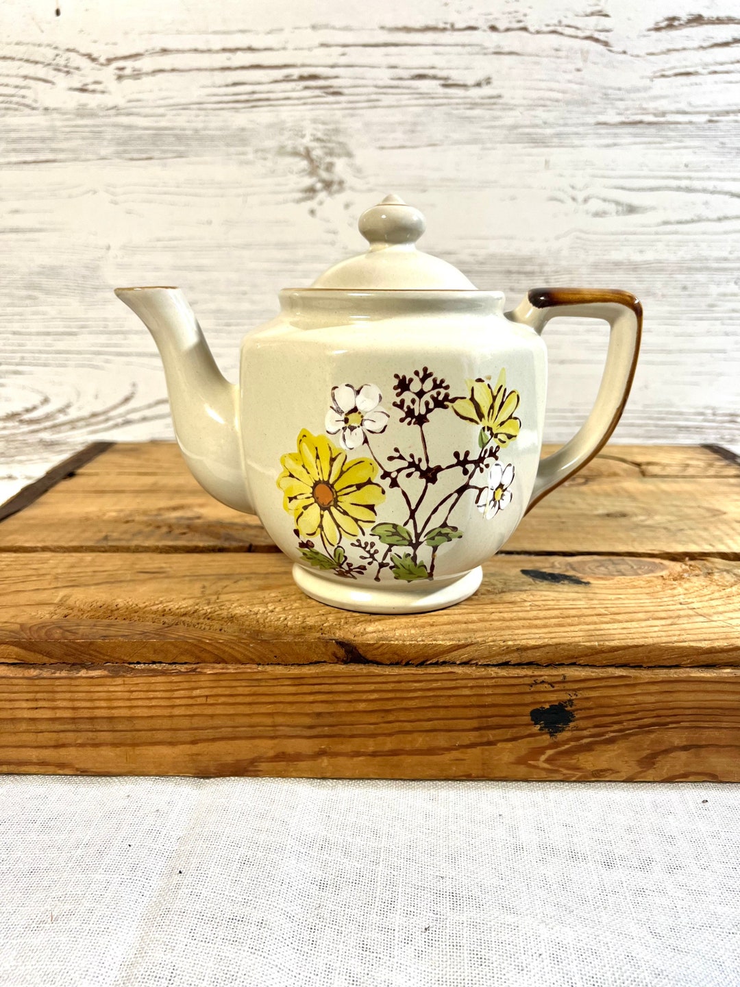 Vintage Stone Crest Teapot Decor Flowers Daisy Cottage Core - Etsy