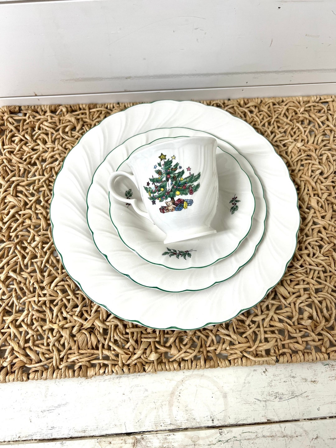 Vintage Nikko Happy Holidays Dinnerware Plate Salad Plate Cup Saucer ...
