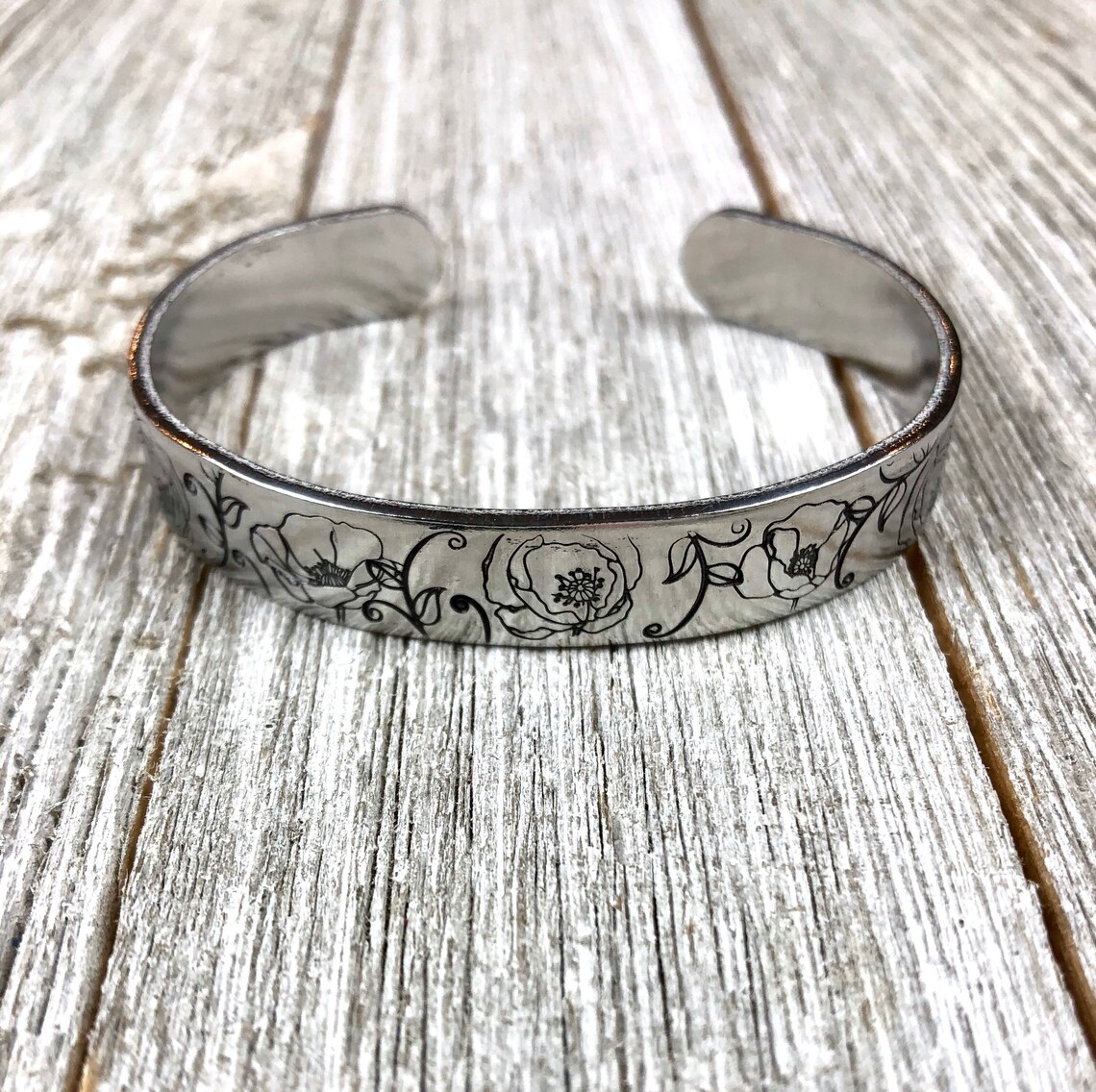 Poppy bracelet-aluminum cuff | Etsy
