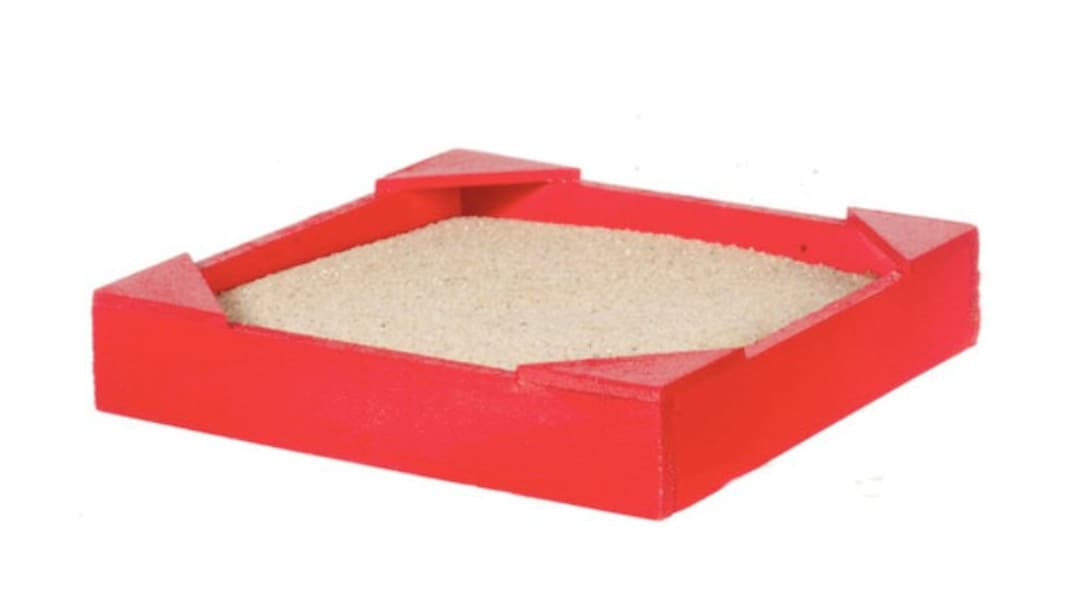 Dollhouse Miniature One Inch Scale 1:12 Sandbox and Sand by Alessio ...