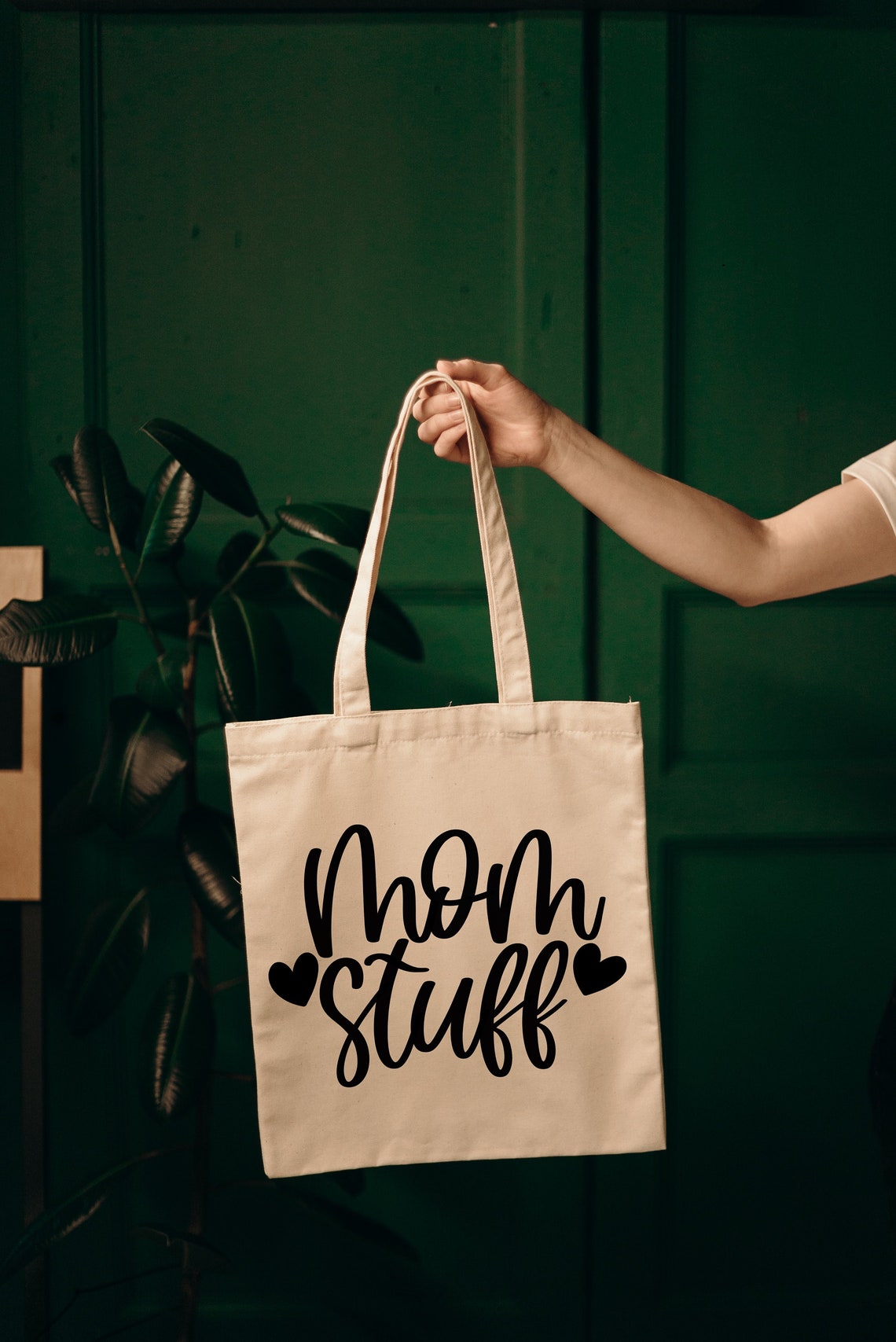 Mom Stuff Svg, Mom Bag Svg, Mom Life Svg, Mom Tote Bag Svg, Hand ...