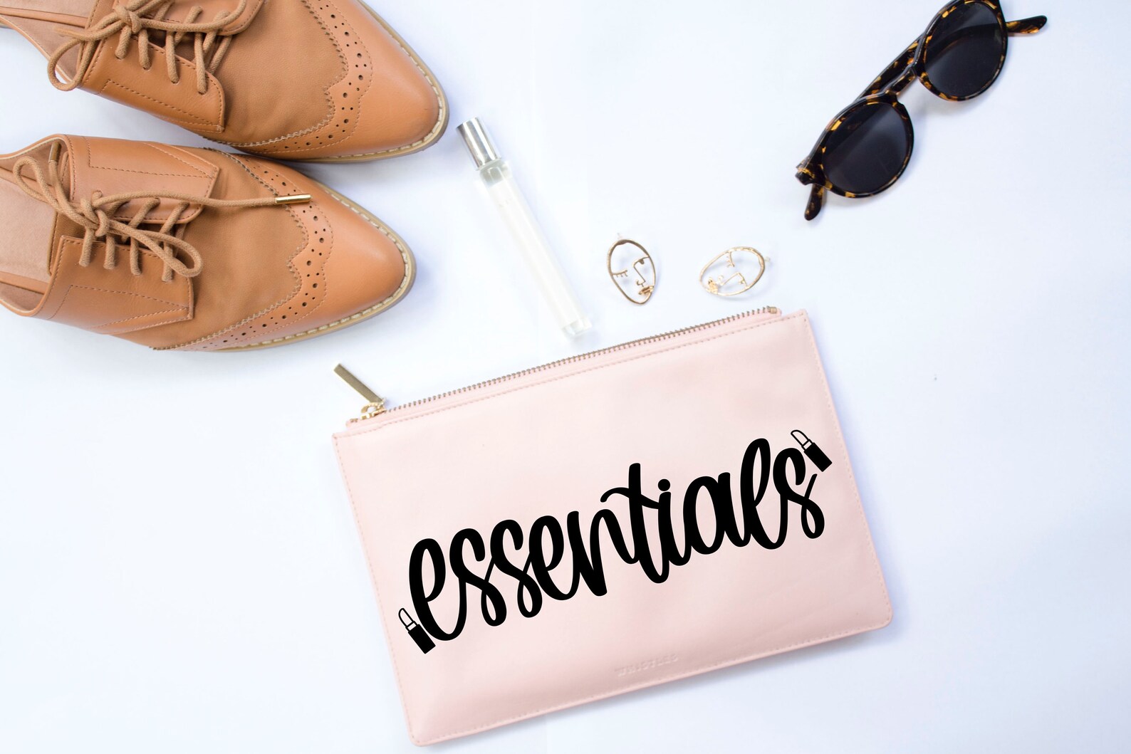 Essentials Svg Makeup Bag Svg Cosmetic Bag Svg Toiletries - Etsy