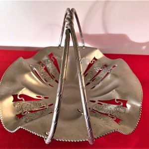 Hammered Aluminum Embossed Metal Basket W Twist Handle, Hand Forged ...