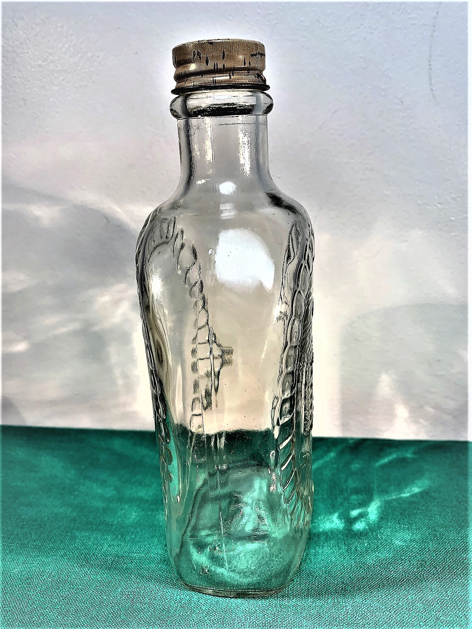 1970's Clear Glass Log Cabin Syrup Bottle W Date of 1776 and Log Cabin ...