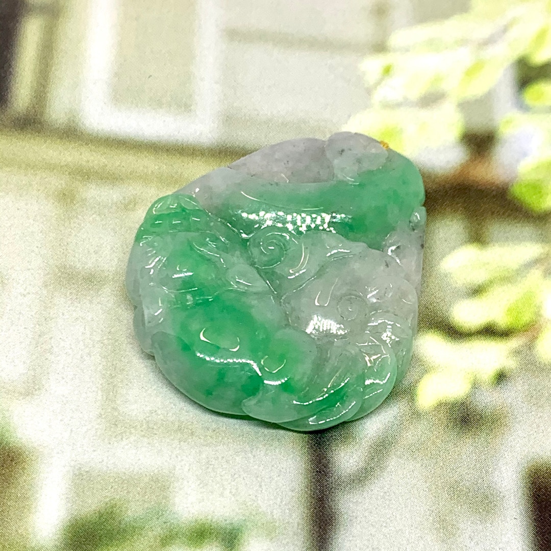 Natural Moss on Snow Jadeite Jade Grade A Carved With Money Toad ...