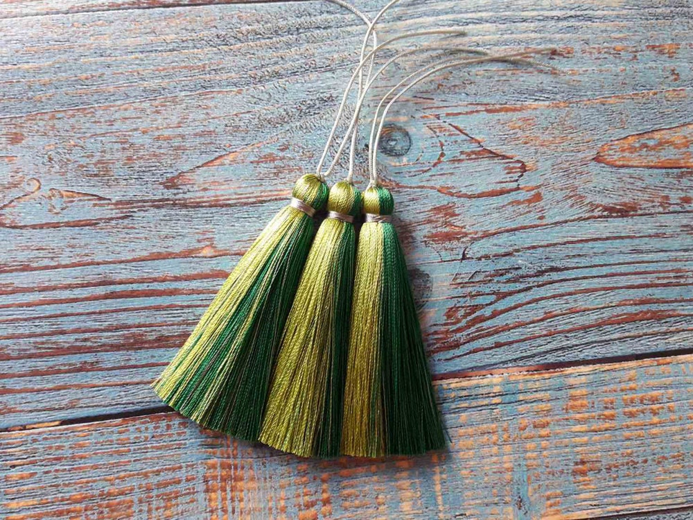 Green Silk Tassels, 3 Inches Tassels, 2 Colors Tassels, Pistachio ...