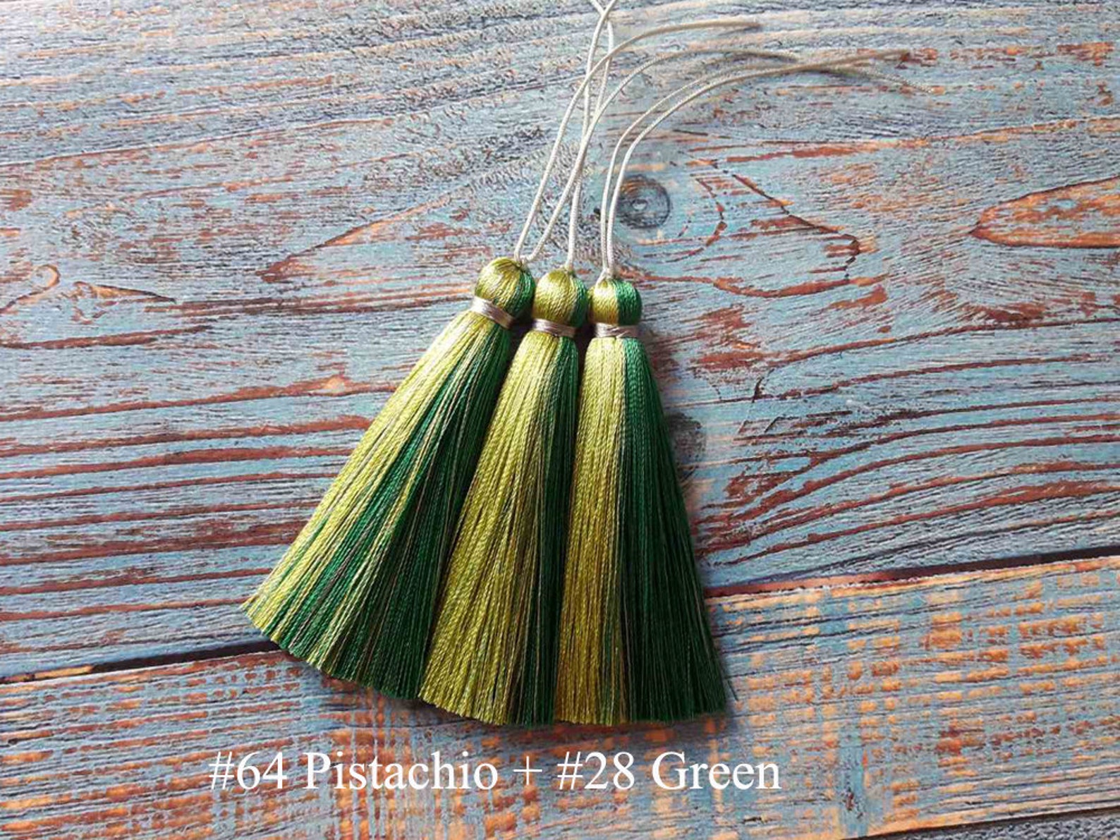 Green Silk Tassels, 3 Inches Tassels, 2 Colors Tassels, Pistachio ...