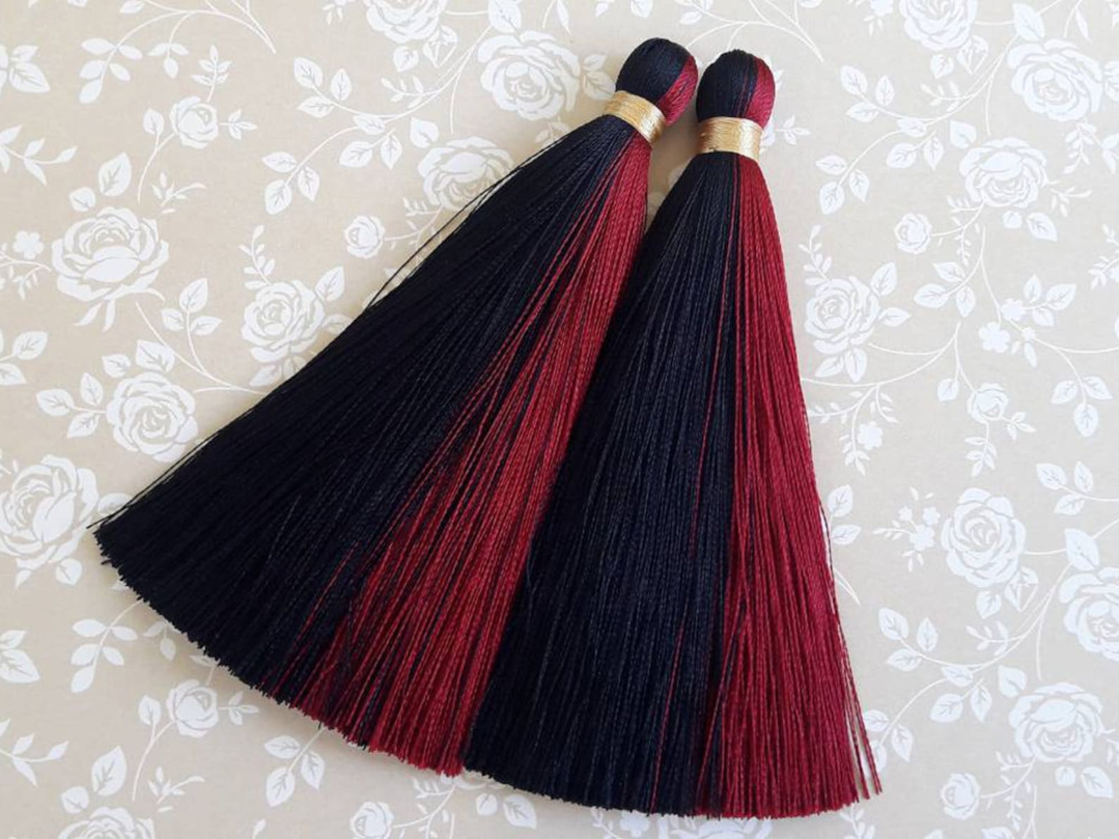 2 Colors Tassels 4 Black and Dark Red Silk Tassels | Etsy