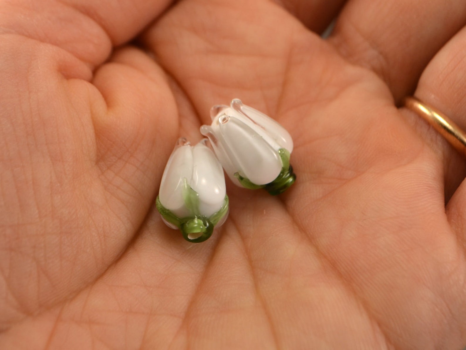 White Lampwork Rose Buds Handmade Glass Beads Flower Beads Miniature ...