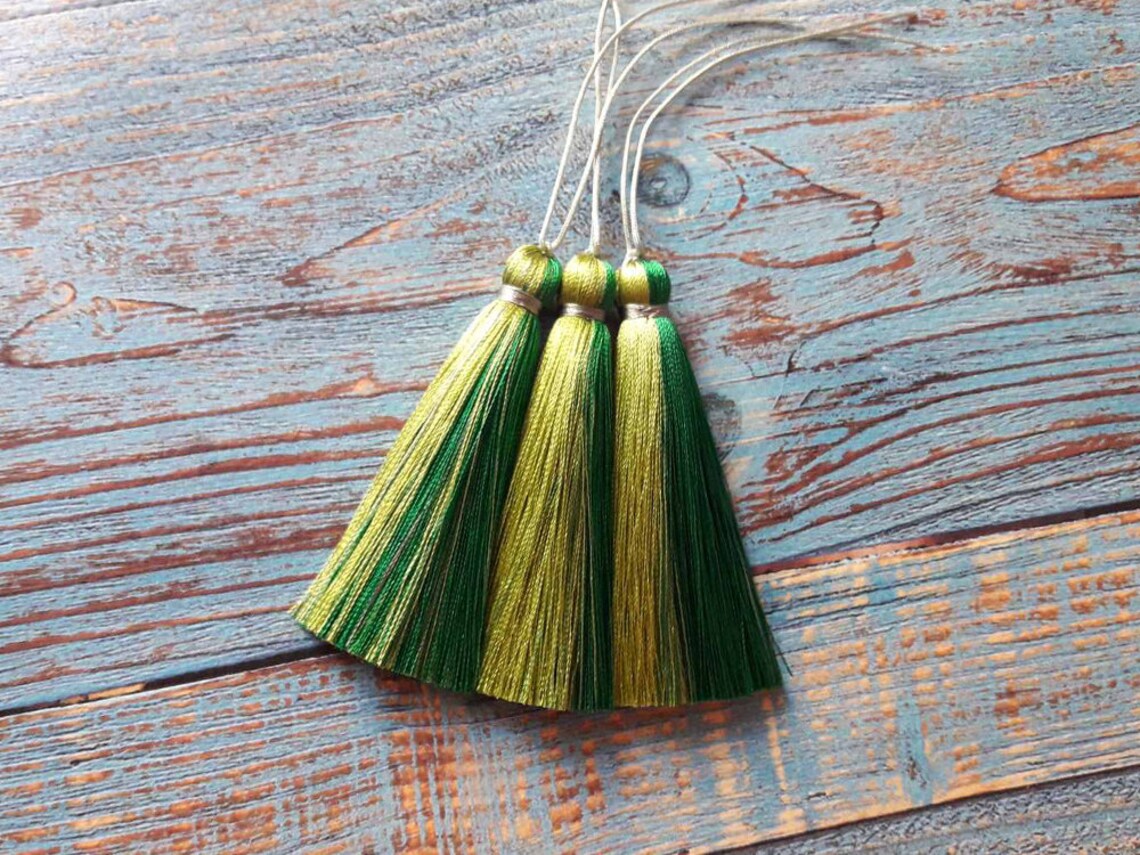 Green Silk Tassels, 3 Inches Tassels, 2 Colors Tassels, Pistachio ...
