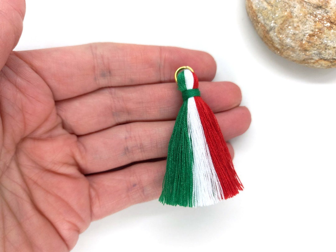 Italy Flag Cotton Tassel Charm 2 Inch (5cm), Italy Decor, Green White ...